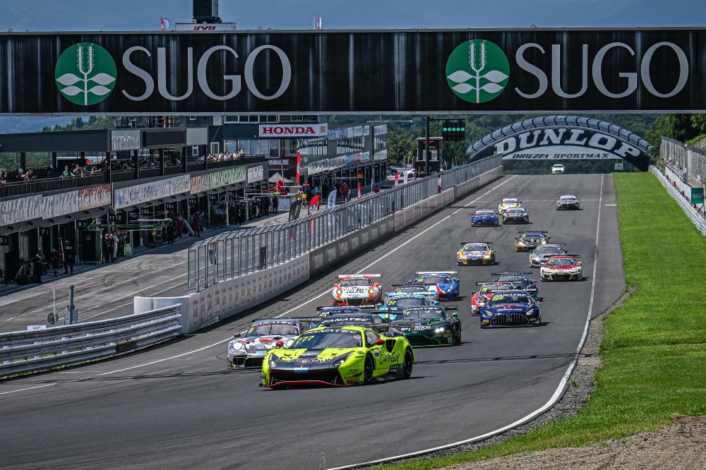 BUZZ RACINGが2024年Japan Cupに参戦！使用するのはMcLaren 570S GT4！ | Japan Cup